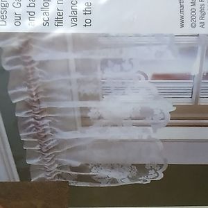 Martha Stewart | Accents | New Martha Stewart Everyday Garden Rose Lace ...